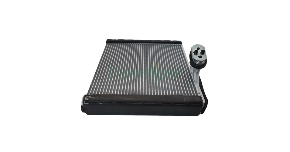 88501-0K390 Toyota Hilux Elpárologtató - Páralecsapó GUN Modellekhez