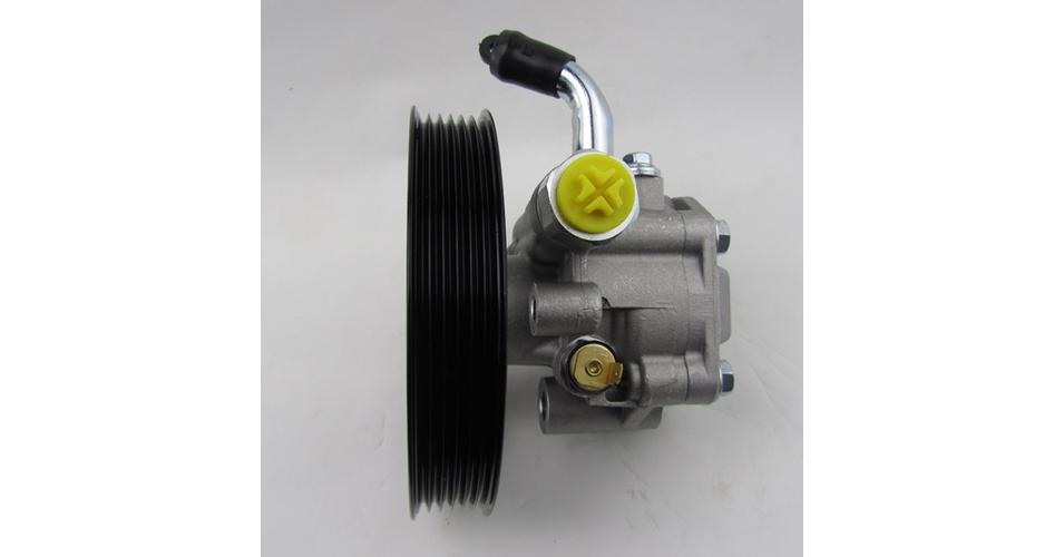 MR992871 4450A173 Szervószivattyú Mitsubishi L200 KB4T ELADÓ